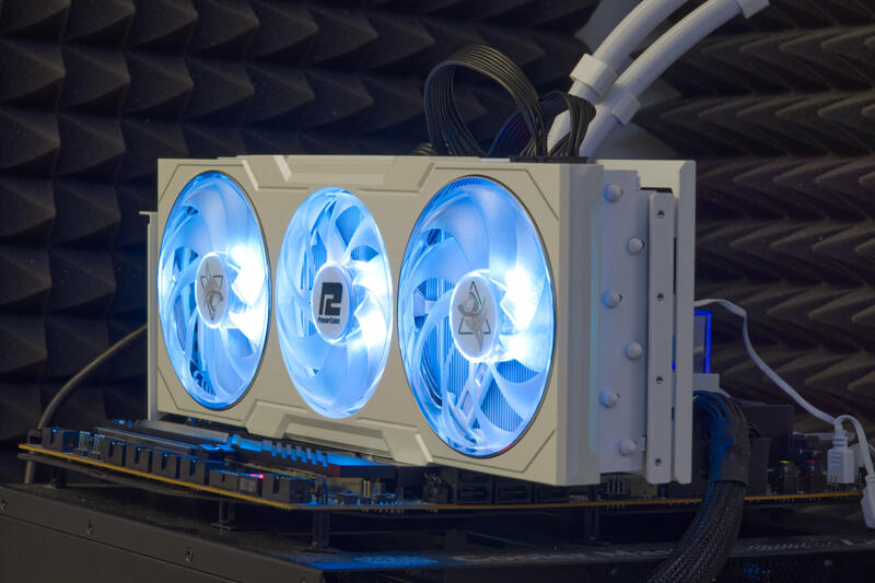 PowerColor Radeon RX 7900 XT im Test als Hellhound Spectral White - PC ...